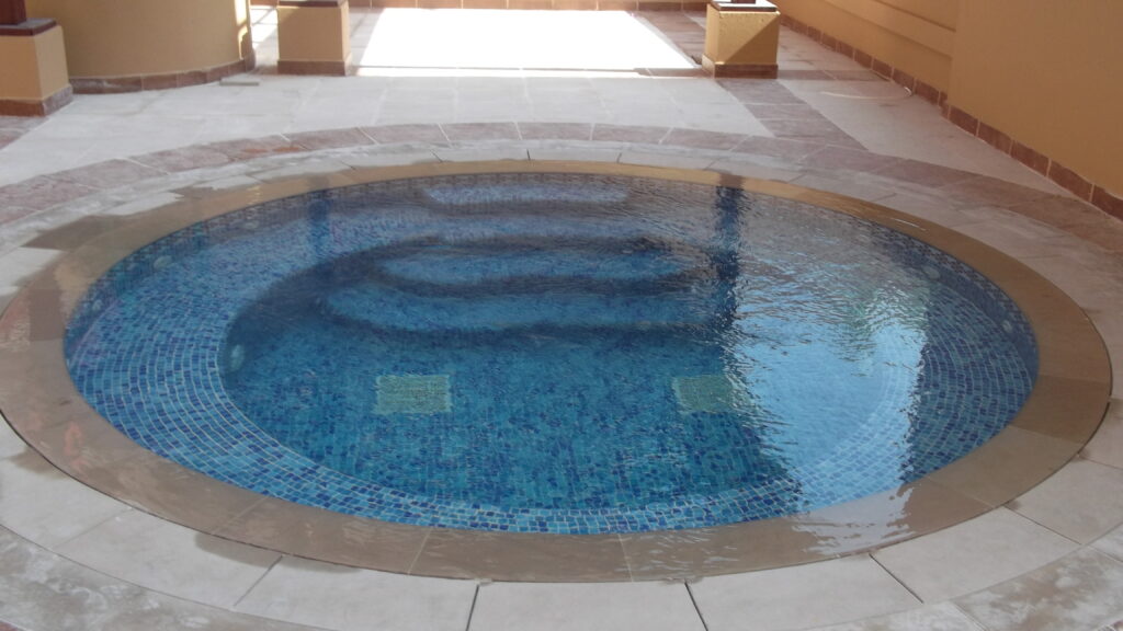 Swimming Pools Construction Company in Qatar - HanfordQatar.Com